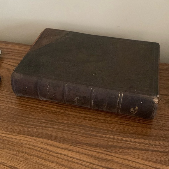 Tiffany & Co. | Accents | Tiffany Co The Cottage Bible Old And New ...